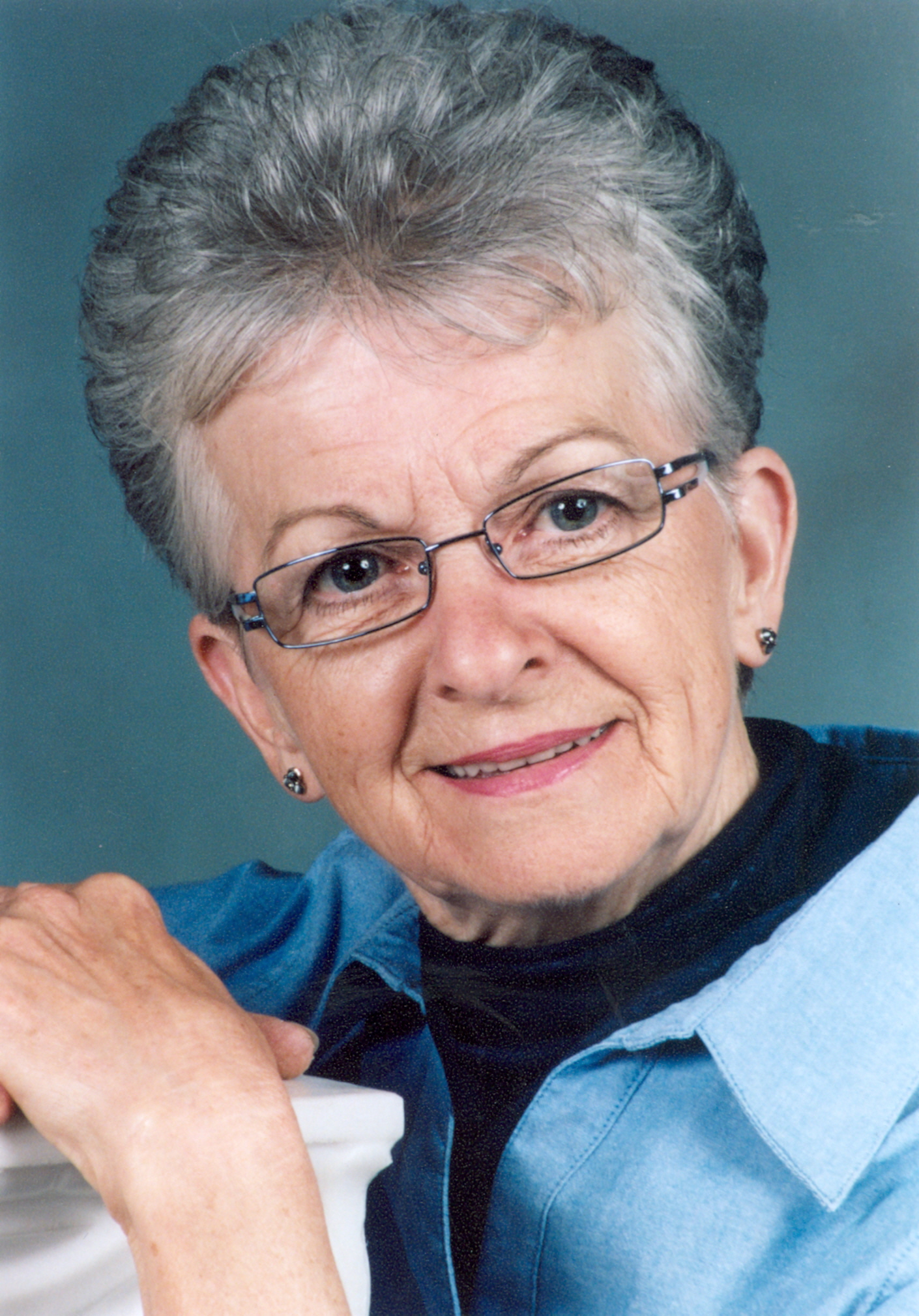 Claire Roy's Instagram, Twitter & Facebook on IDCrawl